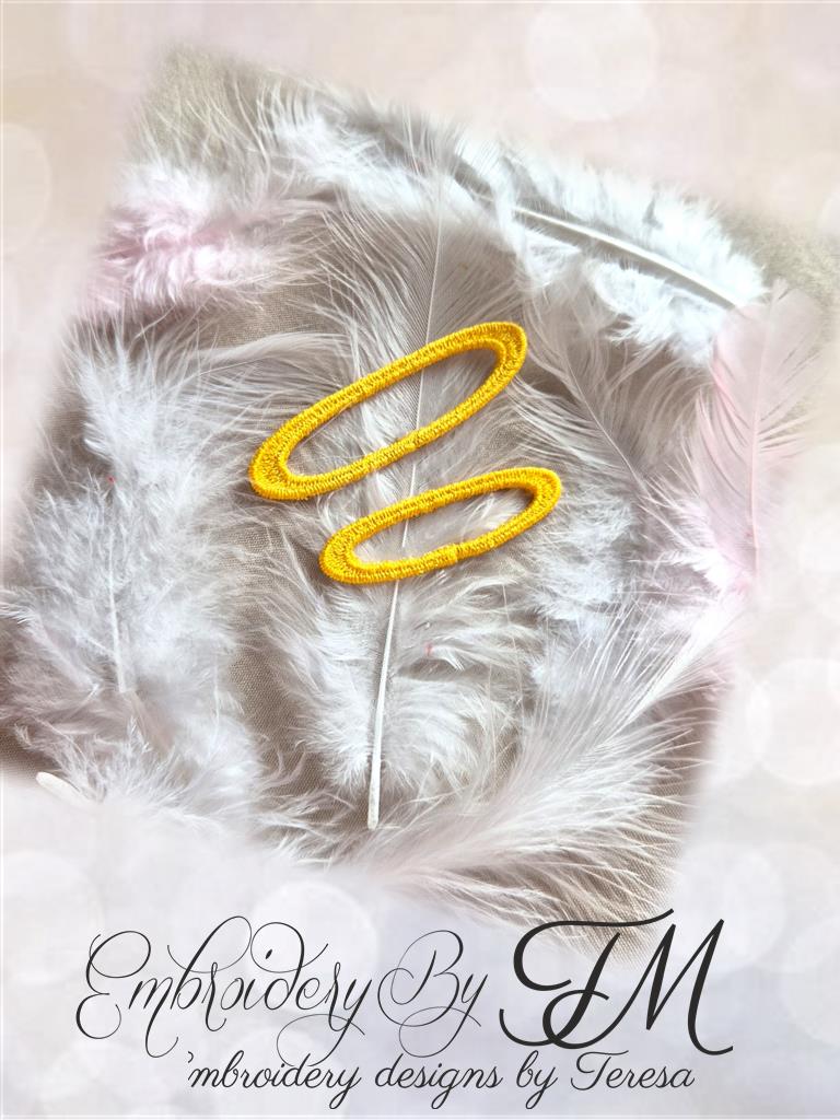 Halo FSL / 4x4 hoop – Embroidery by TM - designs by Teresa