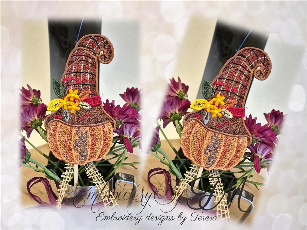 Pumpkin Thanksgiving No.2 / 5x7 hoop/ two variations – Embroidery by TM ...