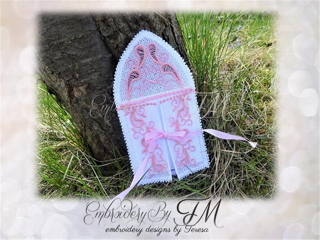 Envelope FSL /5x7 hoop – Embroidery by TM - designs by Teresa