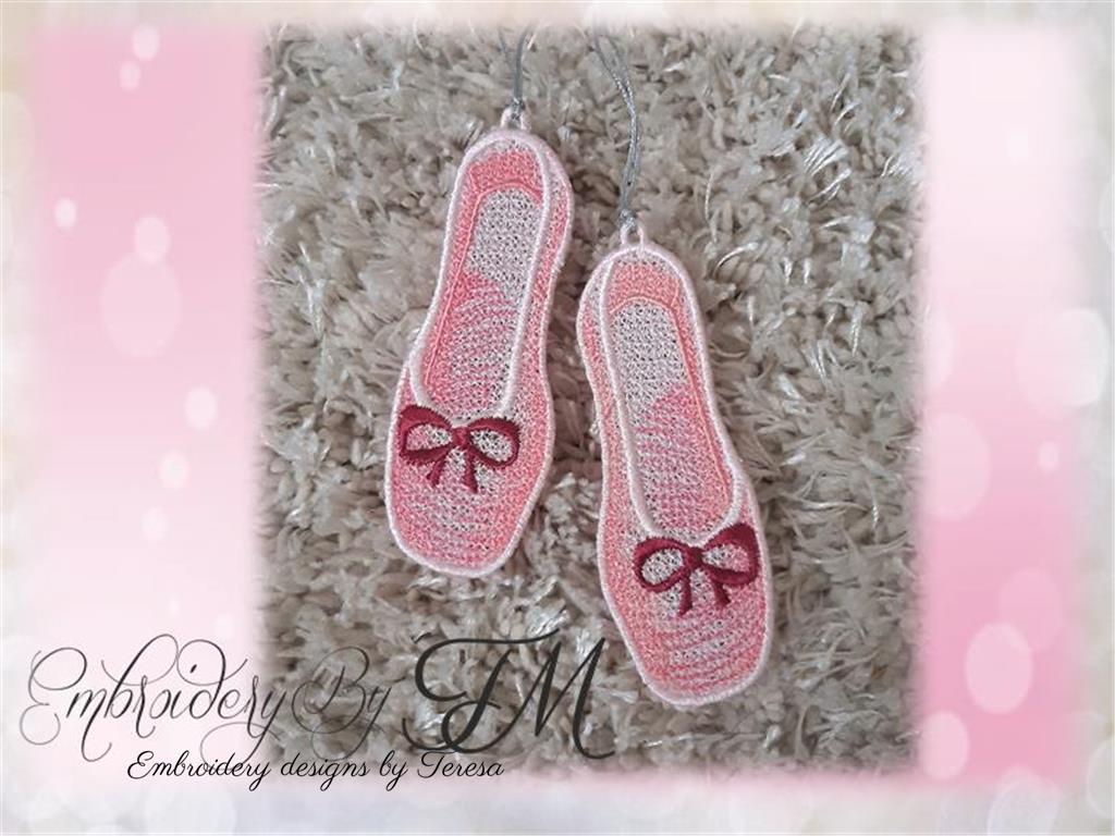 Ballet pointe shoes FSL – Embroidery by TM - designs by Teresa