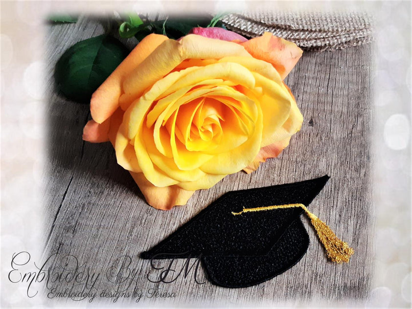 2025/ Graduation cap 3D and 2D / Two variations for 3D - FSL or felt ...