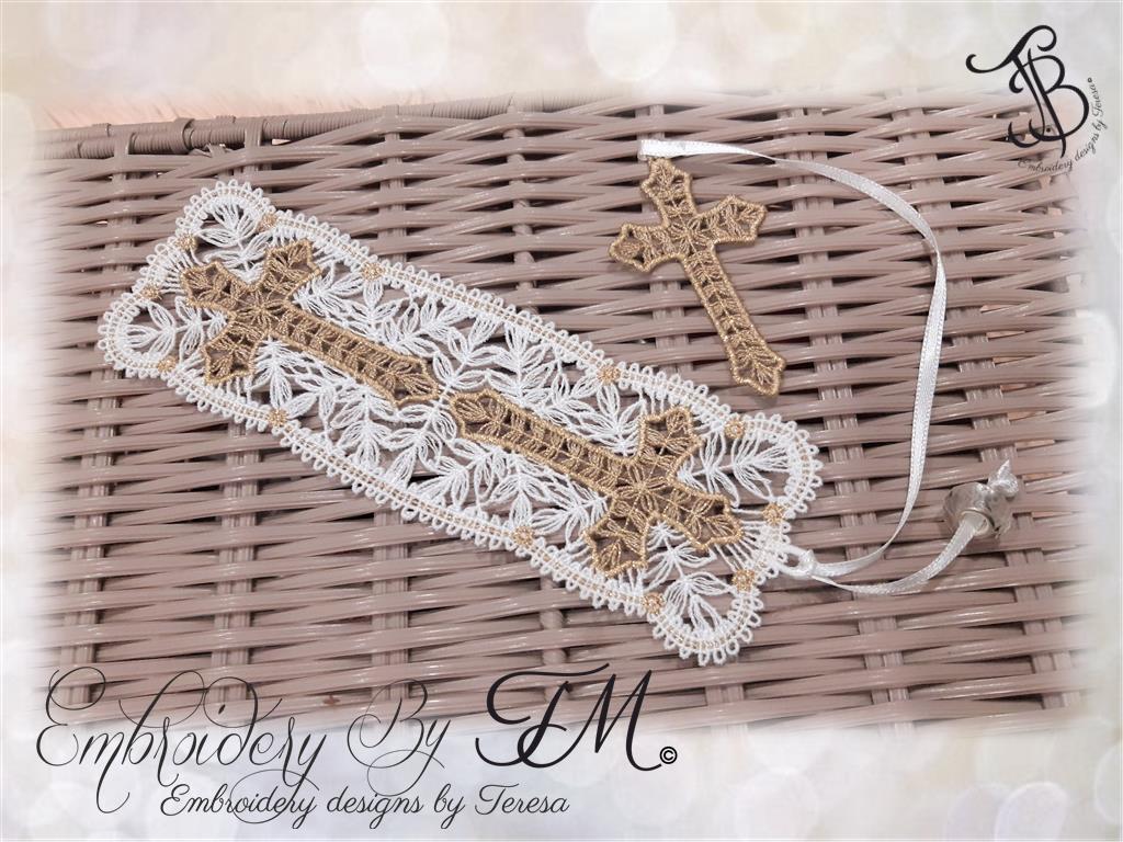 Bookmark with cross / 5x7 hoop – Embroidery by TM - designs by Teresa